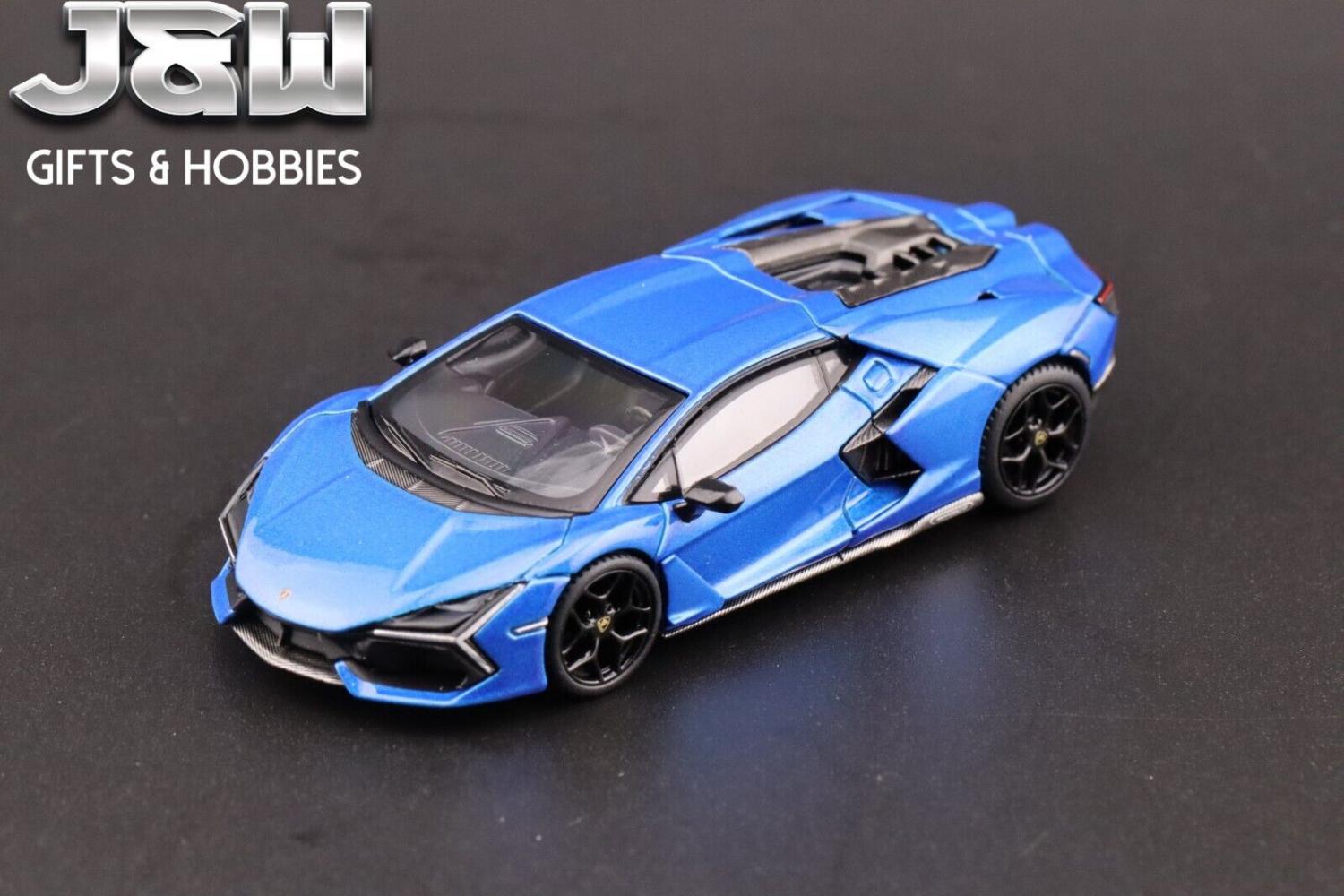 Lamborghini Revuelto Blu